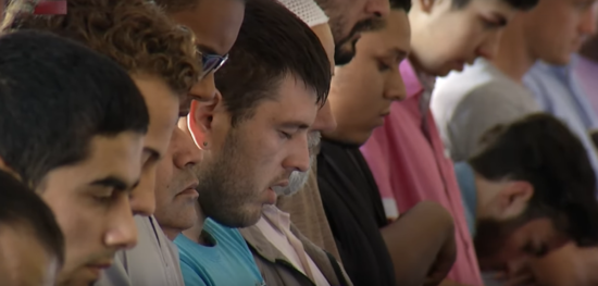 Muslim Life in Ukraine - Freedom