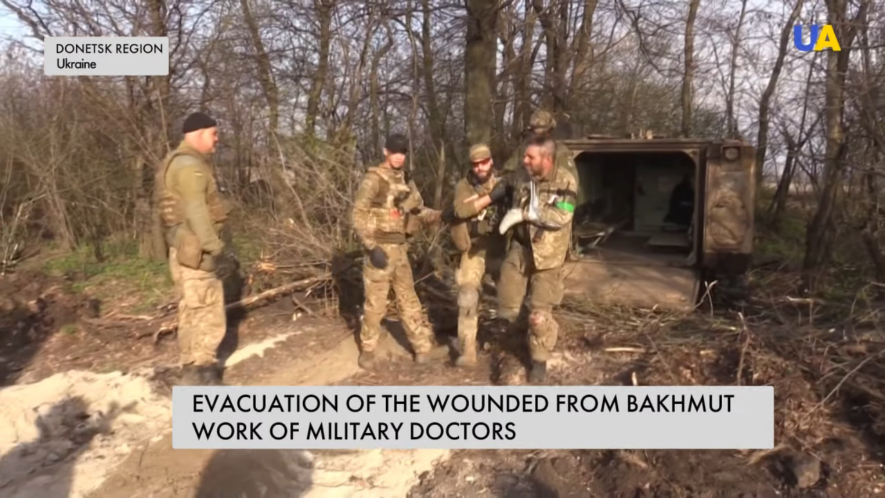 Unseen heroes: medics in BAKHMUT save lives every day (VIDEO) - Freedom