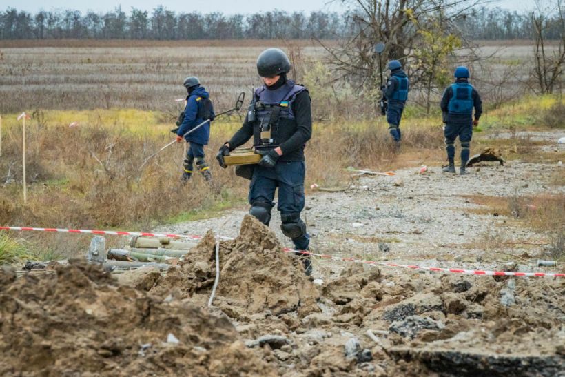 Over 200,000 Hectares of Agricultural Land Cleared of Mines in Ukraine ...