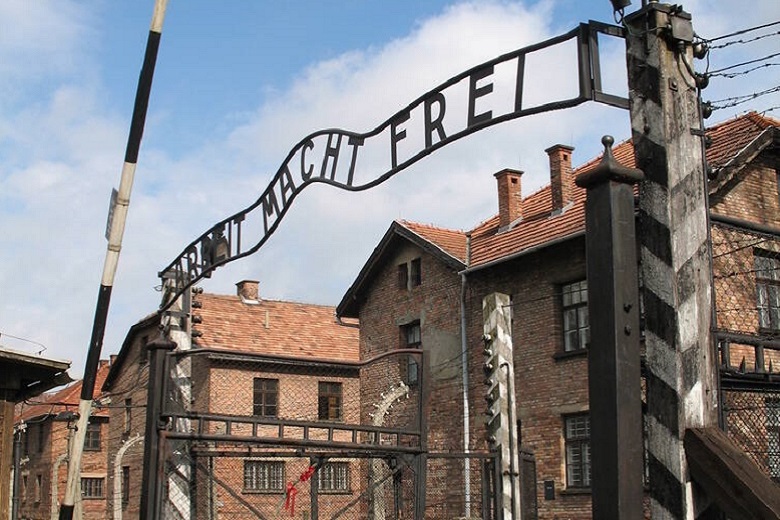 Ukraine and the World commemorate the victims of the Holocaust ...