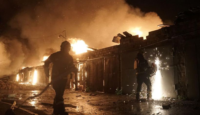 Kyiv hit by massive Russian missile and drone attack amid Oreshnik ...