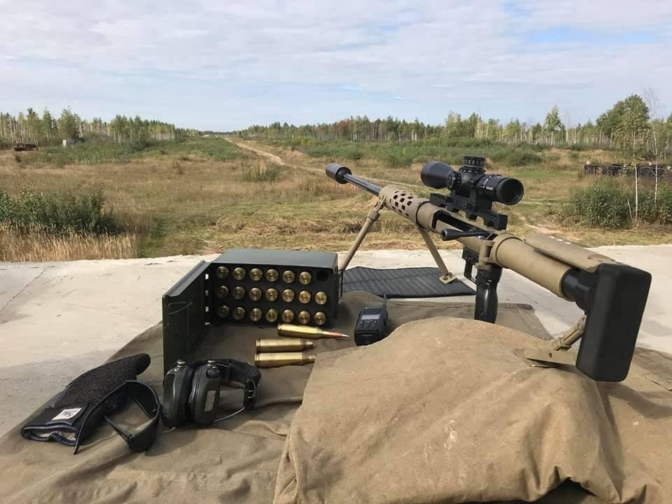 Ukrainian Sniper Sets New World Record for Long-Distance Target Hit ...
